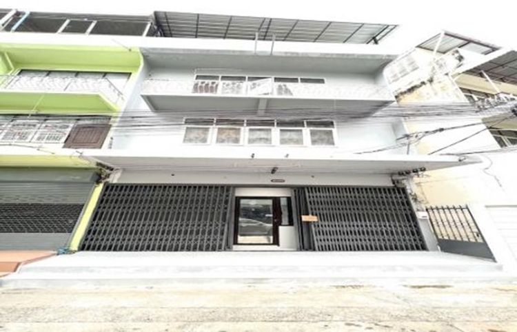 ประกาศเช่าทาวน์โฮม ใหม่! ให้เช่าอาคารพาณิชย์ 4 ชั้น ดาดฟ...